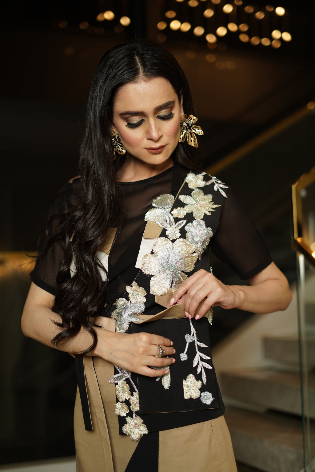 Gloria Black Vest Harness – Sunandini.in